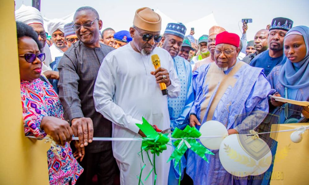 FG commissions, woos shipping community to Funtua inland dry port – Eye ...