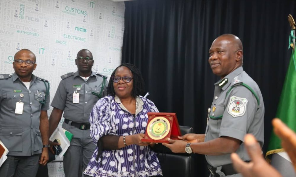 Customs shall pursue trade facilitation, disposal of overtime cargo ...